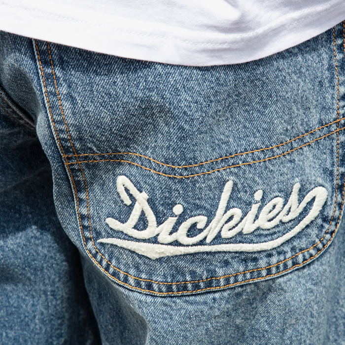 American Jeansstore - trendy streetwear voor iedereen! #ITSUPTOYOU